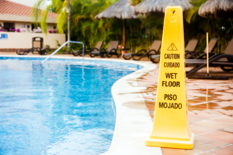 What Are the Signs of Internal Injuries After a Slip and Fall Accident ...